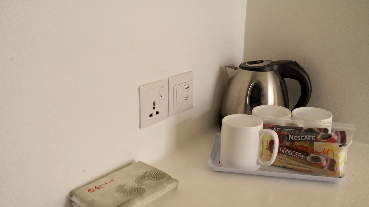 GENTING HIGHLAND,FIRST WORLD HOTEL Y5 2+1 room,TOWER 3 review. - YouTube