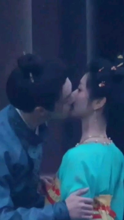 XuKai Mei Zhu Yu ♧ Wu Zhen kiss #moonlitreunion - YouTube