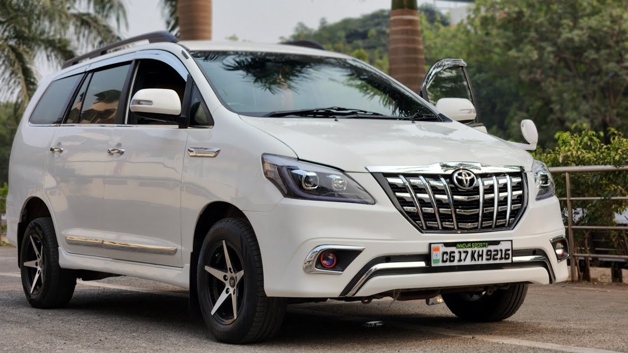 White Innova Modified