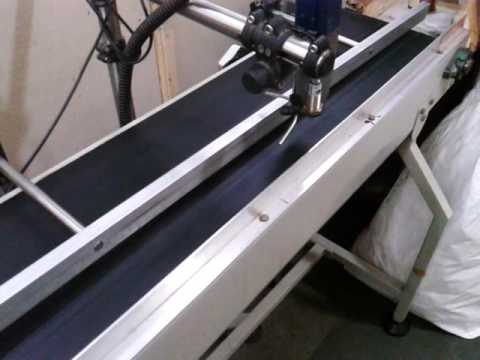Inkjet printer with conveyor printing on metal can - YouTube