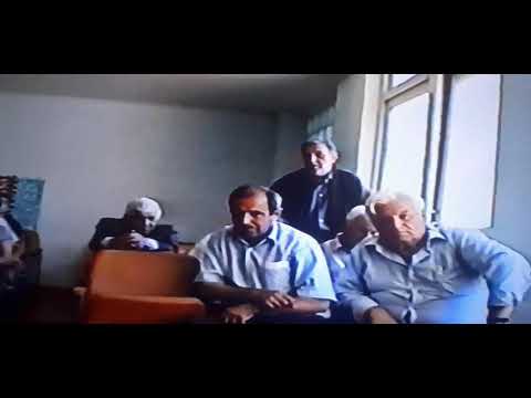 KÜRDƏMİR  2 SAYLI MEKTEB. ÇIXIŞ EDİR  ƏLƏKBƏR MÜƏLLİM.