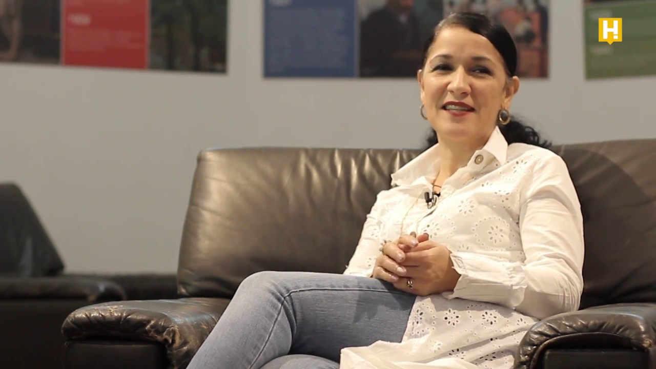 Beatriz Mora, cantante lírica itagüiseña de talla nacional - YouTube