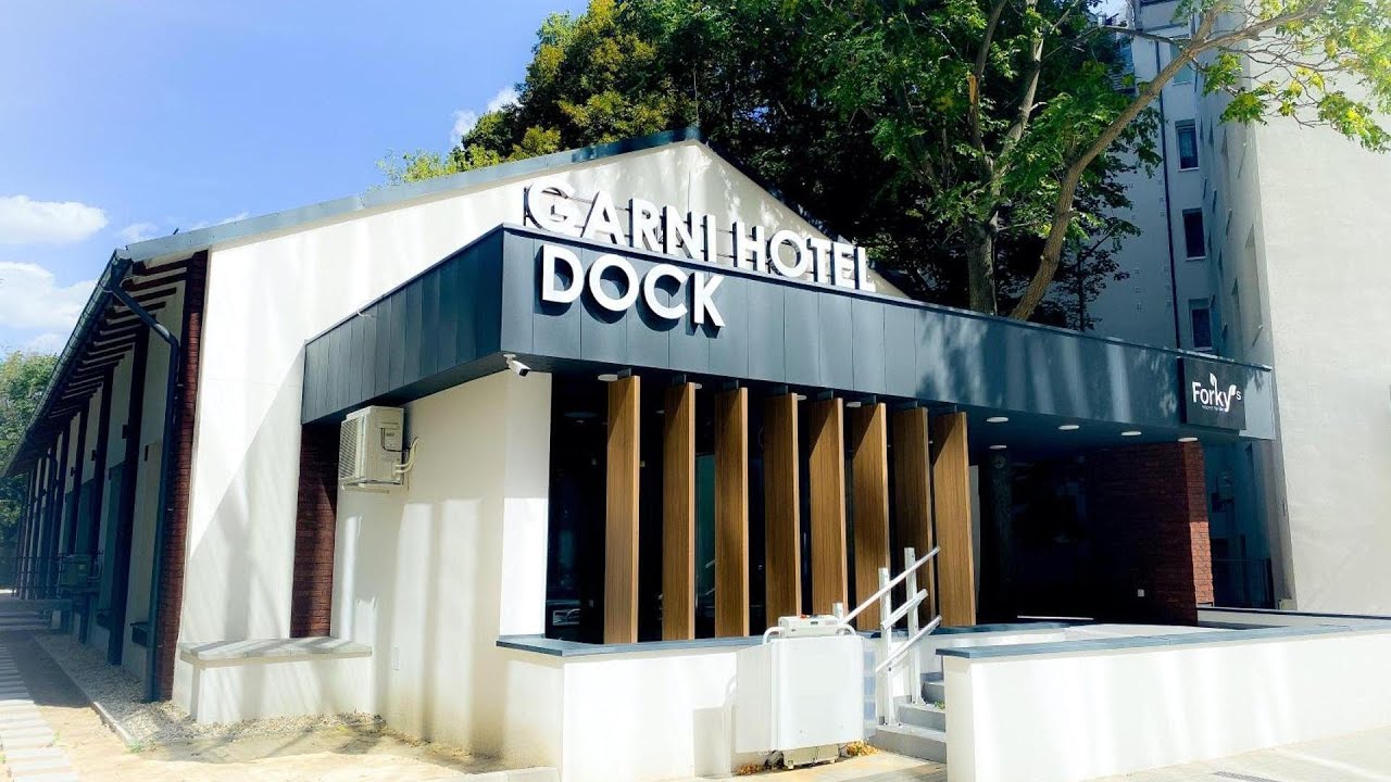 Garni Hotel DOCK Bratislava, Slovakia | 360 Travel Facts - YouTube
