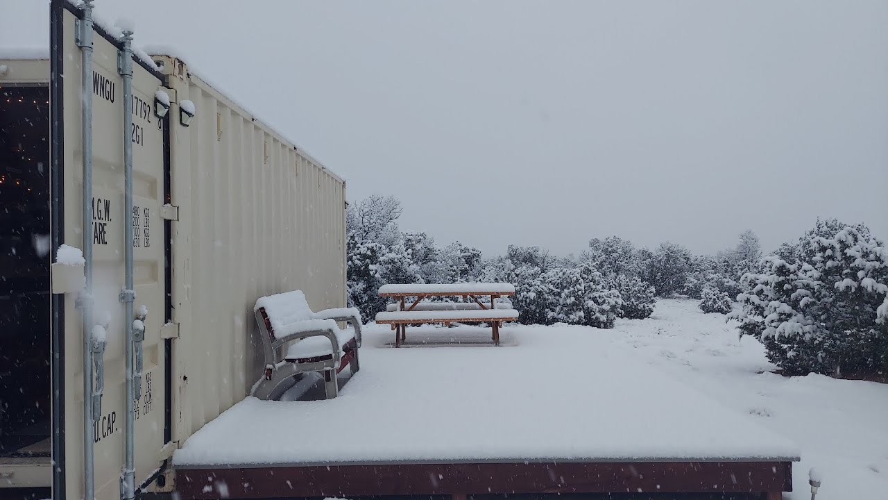 Keeping warm in a conex in winter. - YouTube