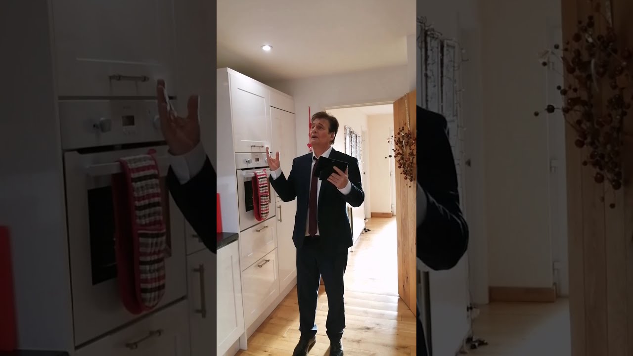 Rick Bonner - 'You're My World' - YouTube