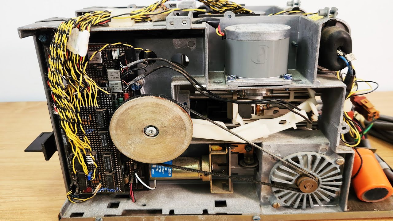 Vintage DUAL IBM 51TD 424051-6 8" Floppy DISK Drives HEAVY - YouTube