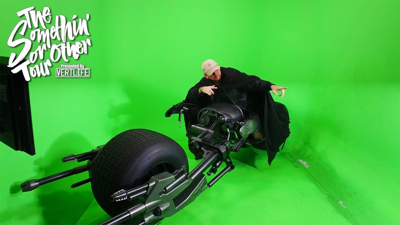 Becoming BATMAN at Warner Bros Studios - YouTube