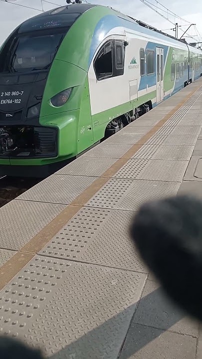 Odjazd en76 - YouTube