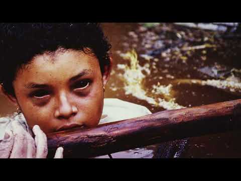 The Tragic Story of Omayra Sanchez: A 13-year-old Girl Trapped and ...