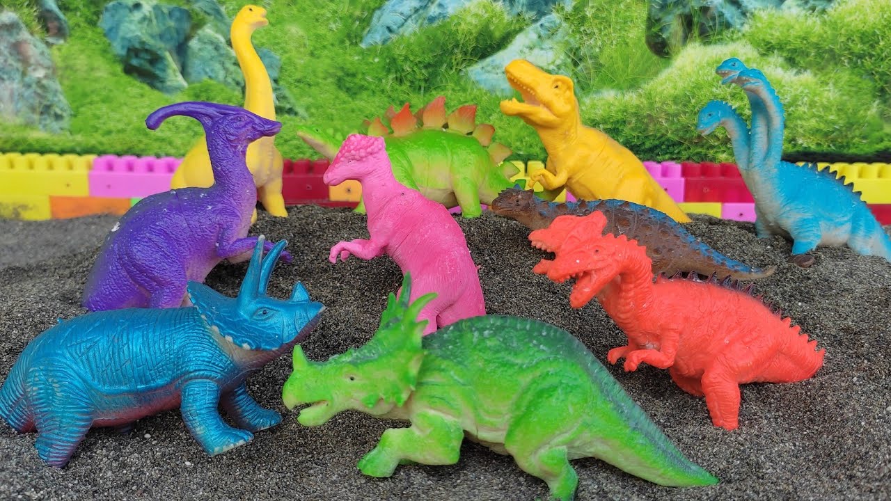 Mainan mainan tertimbun pasir | mainan dinosaurus: t-rex, Stegosaurus ...