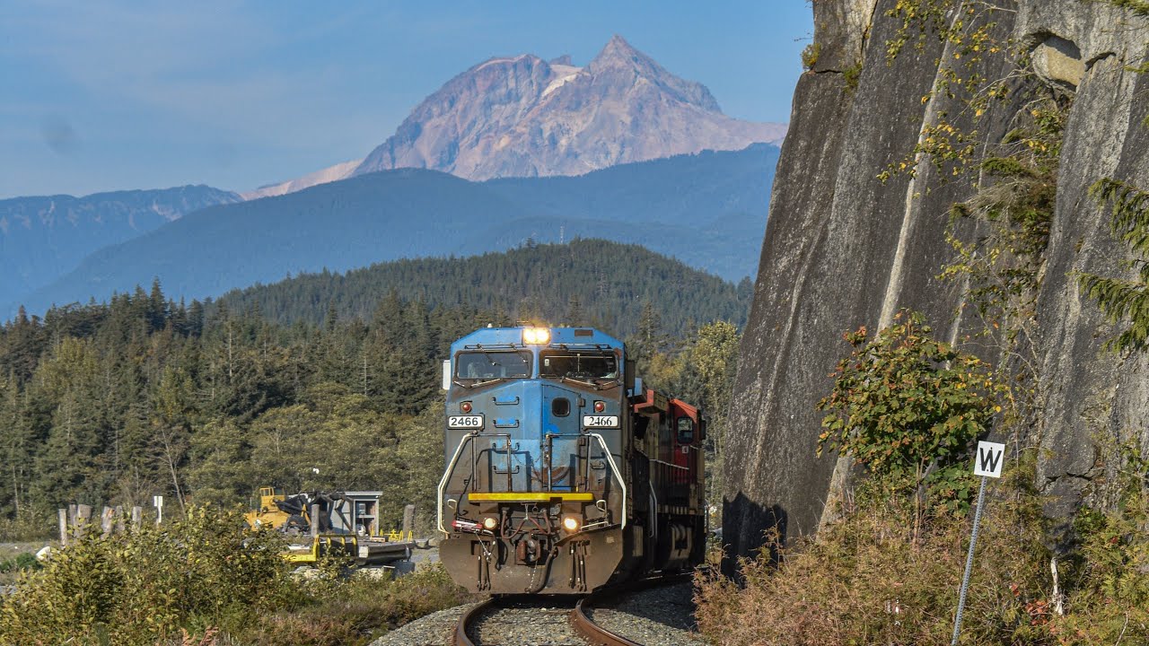 IC 2466 last active blue devil leads L546 - YouTube