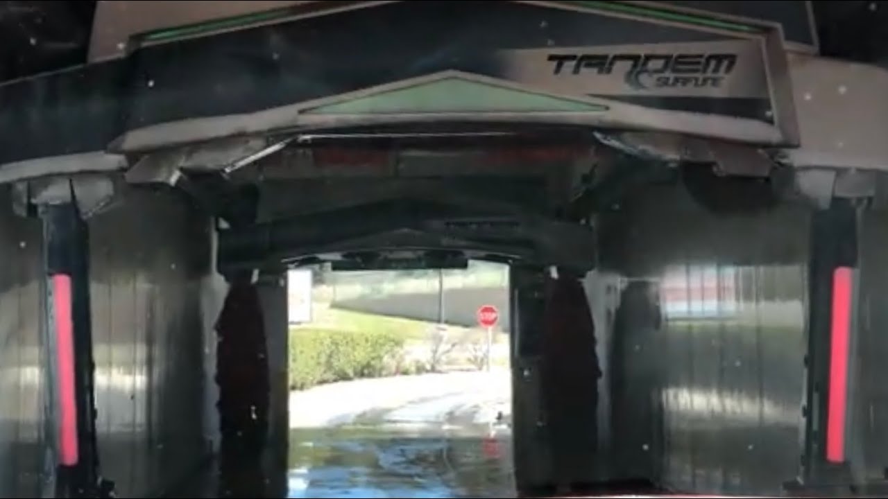 PDQ Tandem Surfline at HEB Fuel Gas Station in San Antonio TX (Classen ...