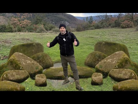 Anlatılan Hazine İzini Bulduk Define Kasası Kaya İçinde Çıktı !!!