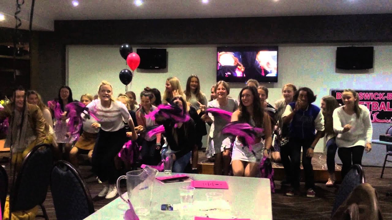 Brunswick Byron Netball Cheer - YouTube