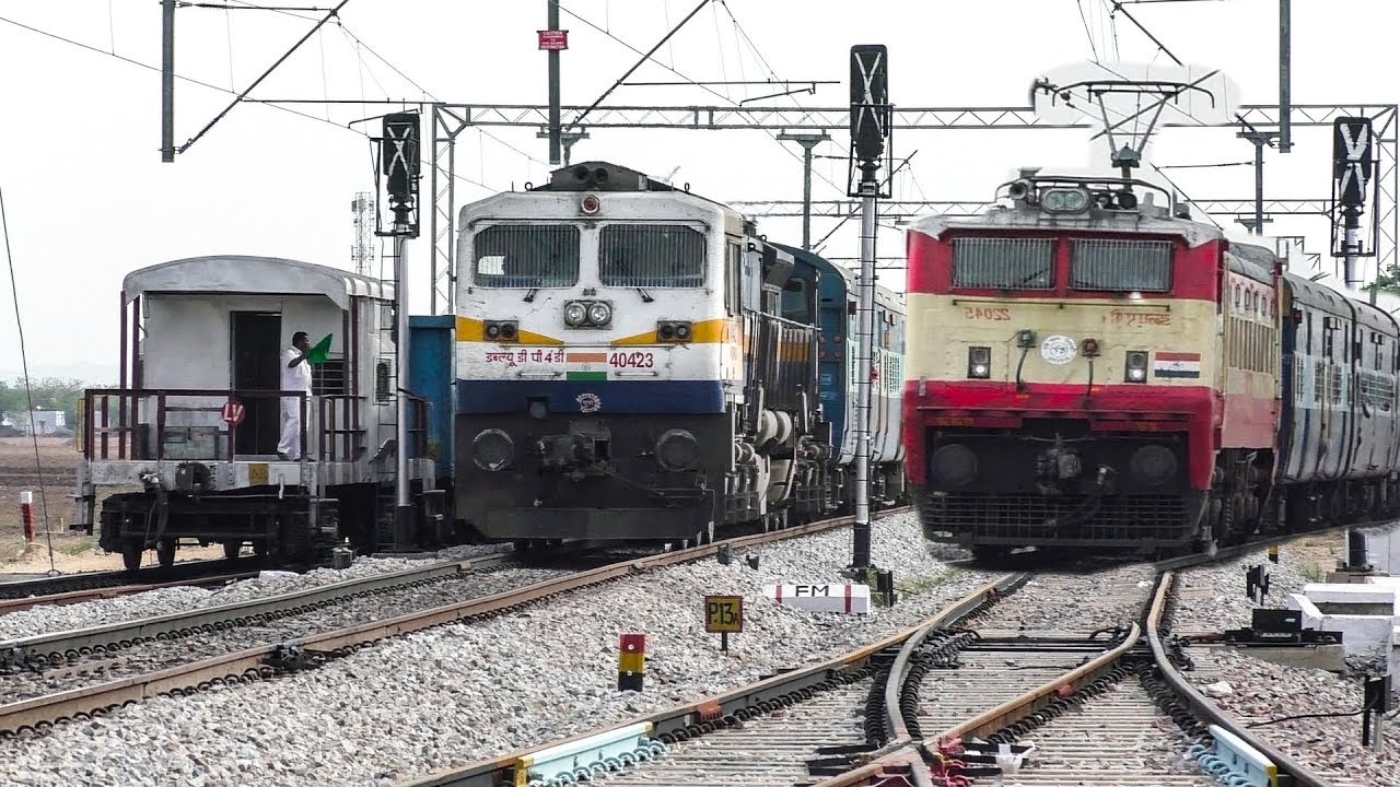 Single Line Trains | Diesel Vs Electric | Guntakal - Bangalore Line ...