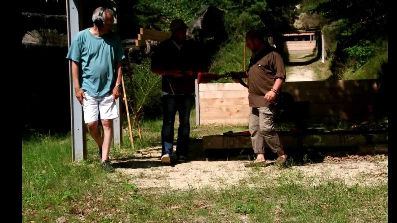 African PH Frédéric Hécart testing .450 NE big bore double rifle - YouTube