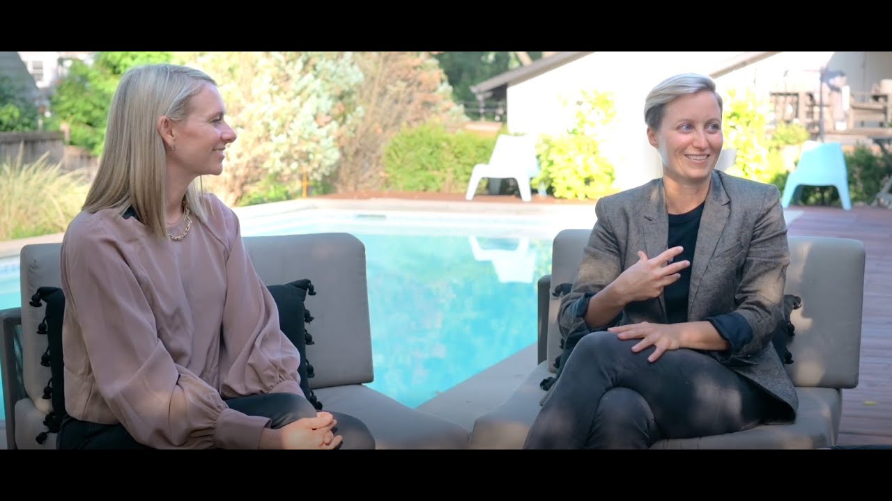 Meet Ashley and Sarah Kendrick - YouTube