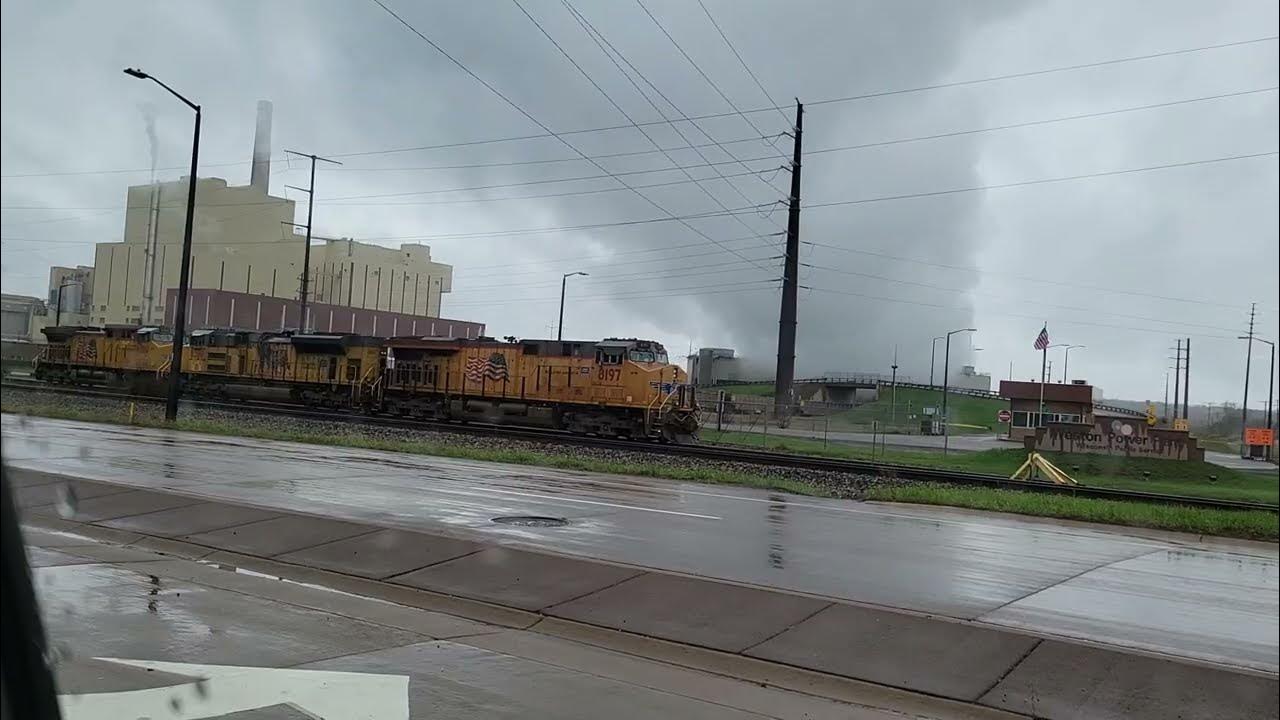 UP 8197 CN C705 at Kronenwetter, WI on 5-4-24 - YouTube