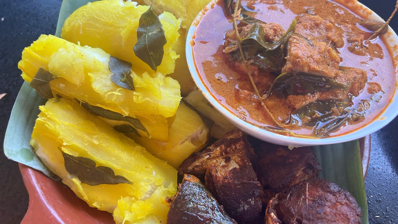 തേങ അരച്ച അയല മീൻ കറിയും കപ്പയും # kappa and meen curry# cassava and ...