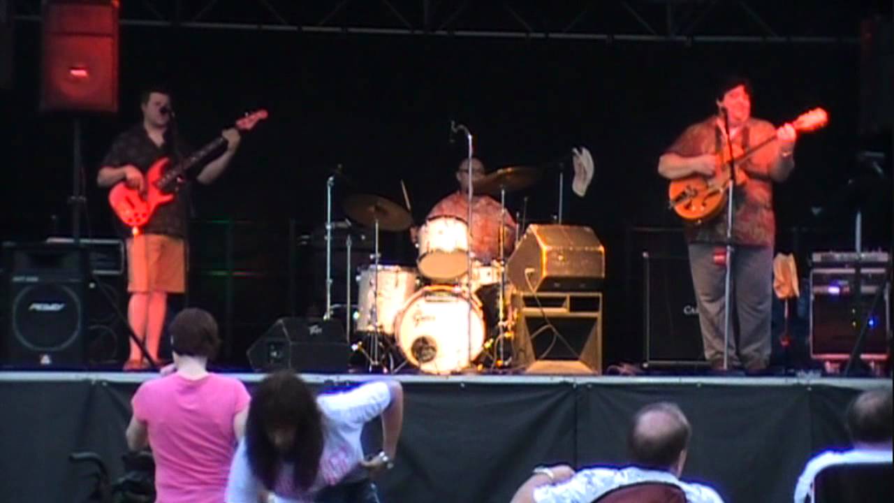 Johnson Brothers Band - Sweet Dreams Baby - YouTube