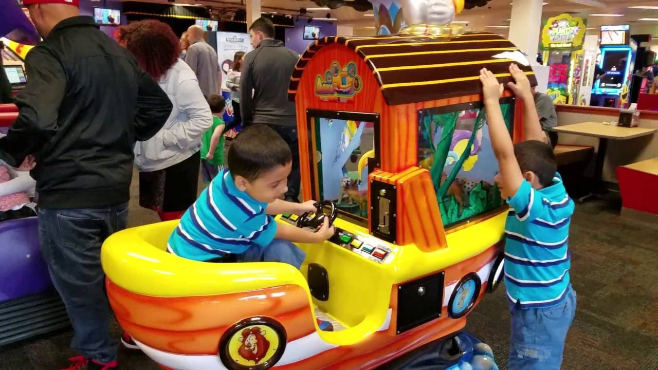Chuck E Cheese Boat Riding - YouTube