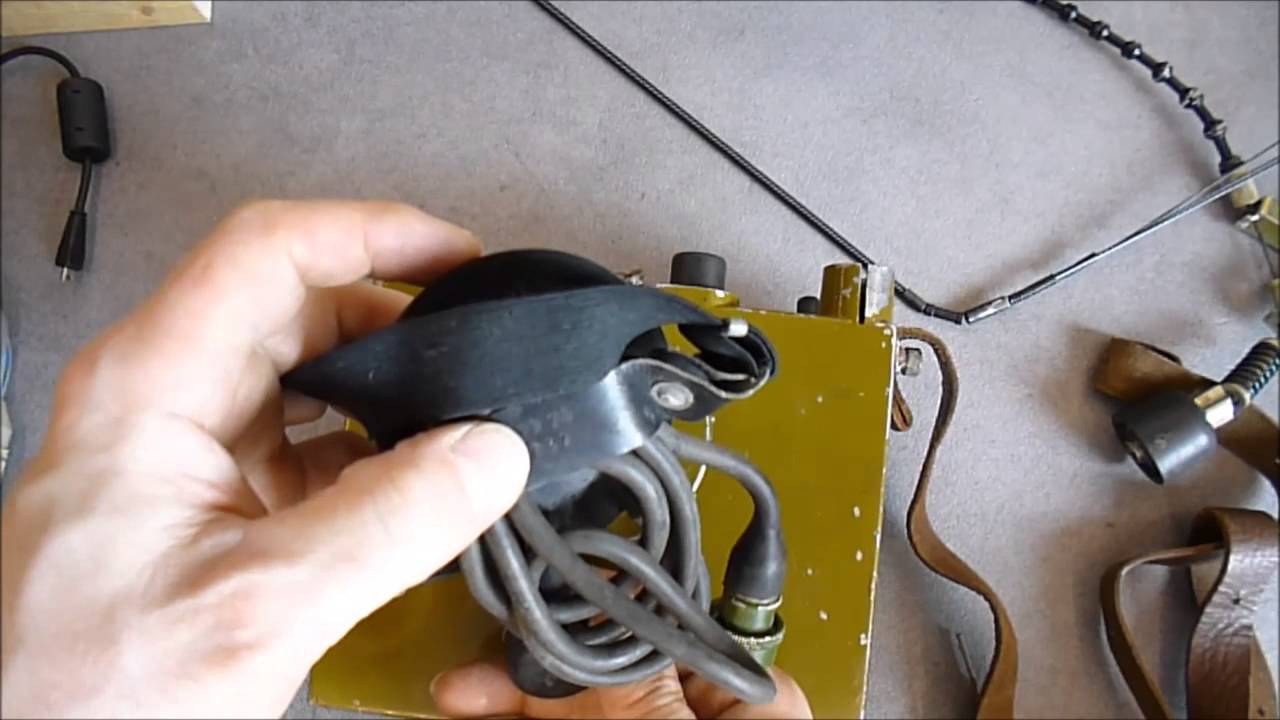 Soviet military R 126 radio, 1964 vintage - YouTube