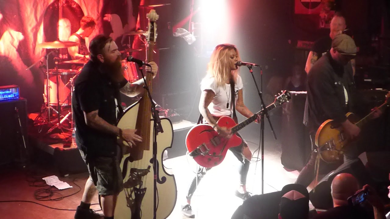 THE CREEPSHOW - ZOMBIES ATE HER BRAIN live in Hamburg Knust 02.10.2019 ...