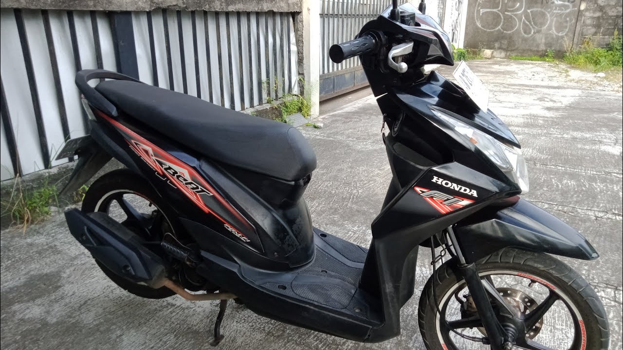 Review motor bekas honda beat f1 injeksi tahun 2012 - YouTube