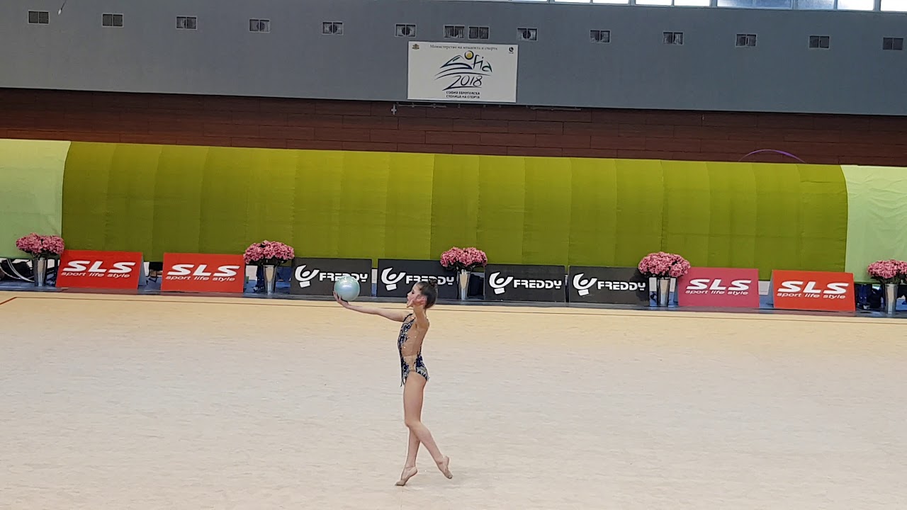 Magdalina Minevska Ball - NK 2018 - YouTube