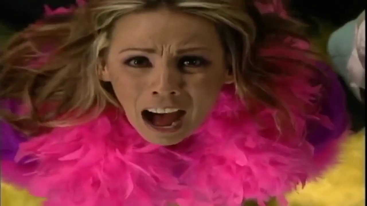 La familia peluche Exsimio ex novio de Excelsa 1x29 - YouTube
