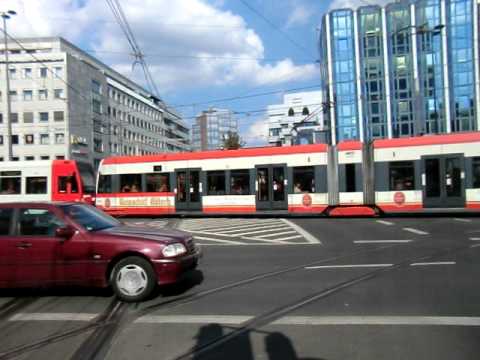 KVB K4000 Serie am Barbarossaplatz - YouTube