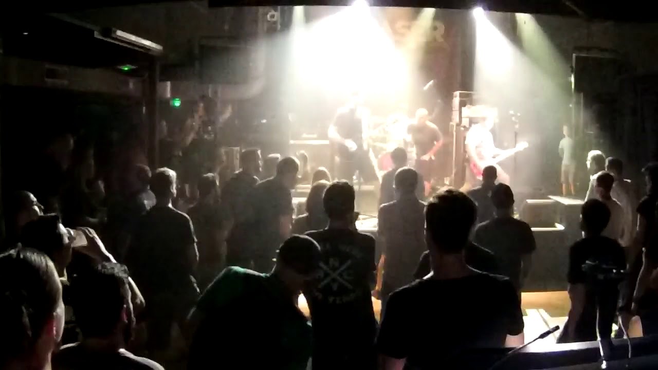 Chaser - live @PARIS PUNK ROCK SUMMER 3 - 01/08/2018 #Chaser - YouTube