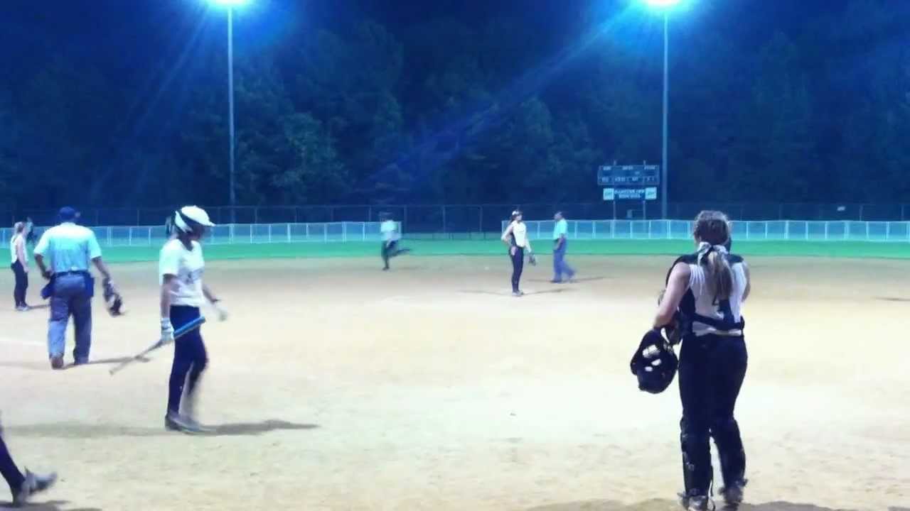 Lia Batchelor hits a homer in Rock Hill SC - YouTube