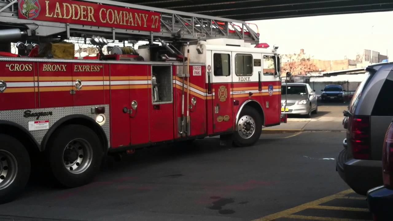FDNY Ladder 27 - YouTube