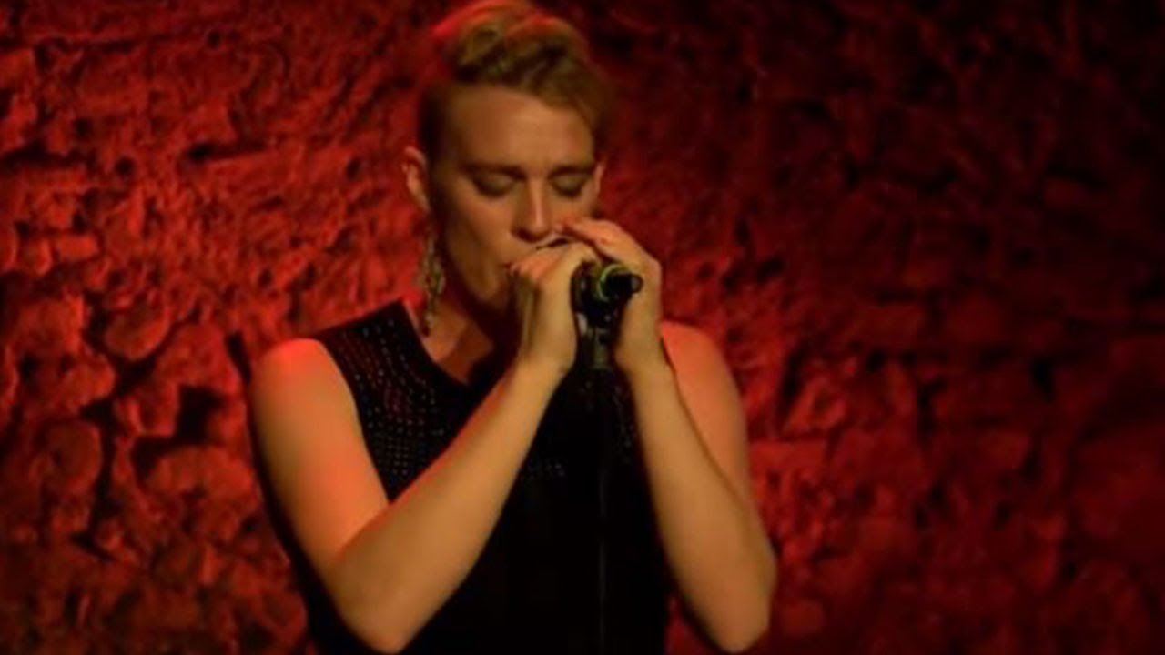 Singer Passes Away After Being Electrocuted On Stage - YouTube