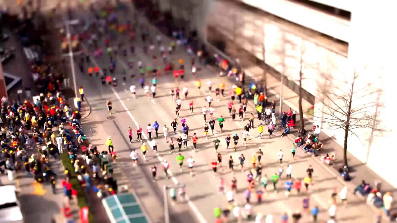 2013 ConocoPhillips Rodeo Run and Houston Rodeo Parade Time-Lapse - YouTube