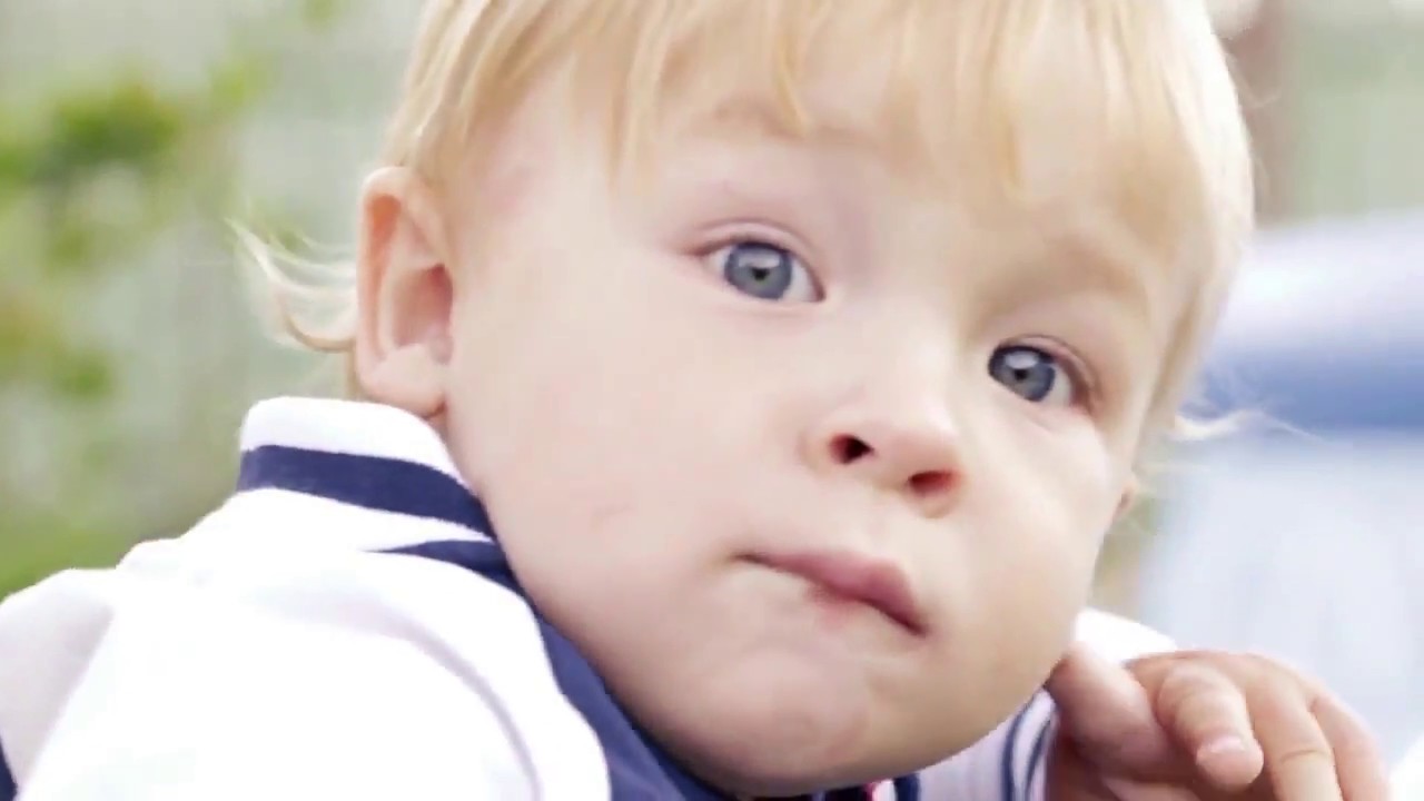 Book a Nanny from help4u - YouTube