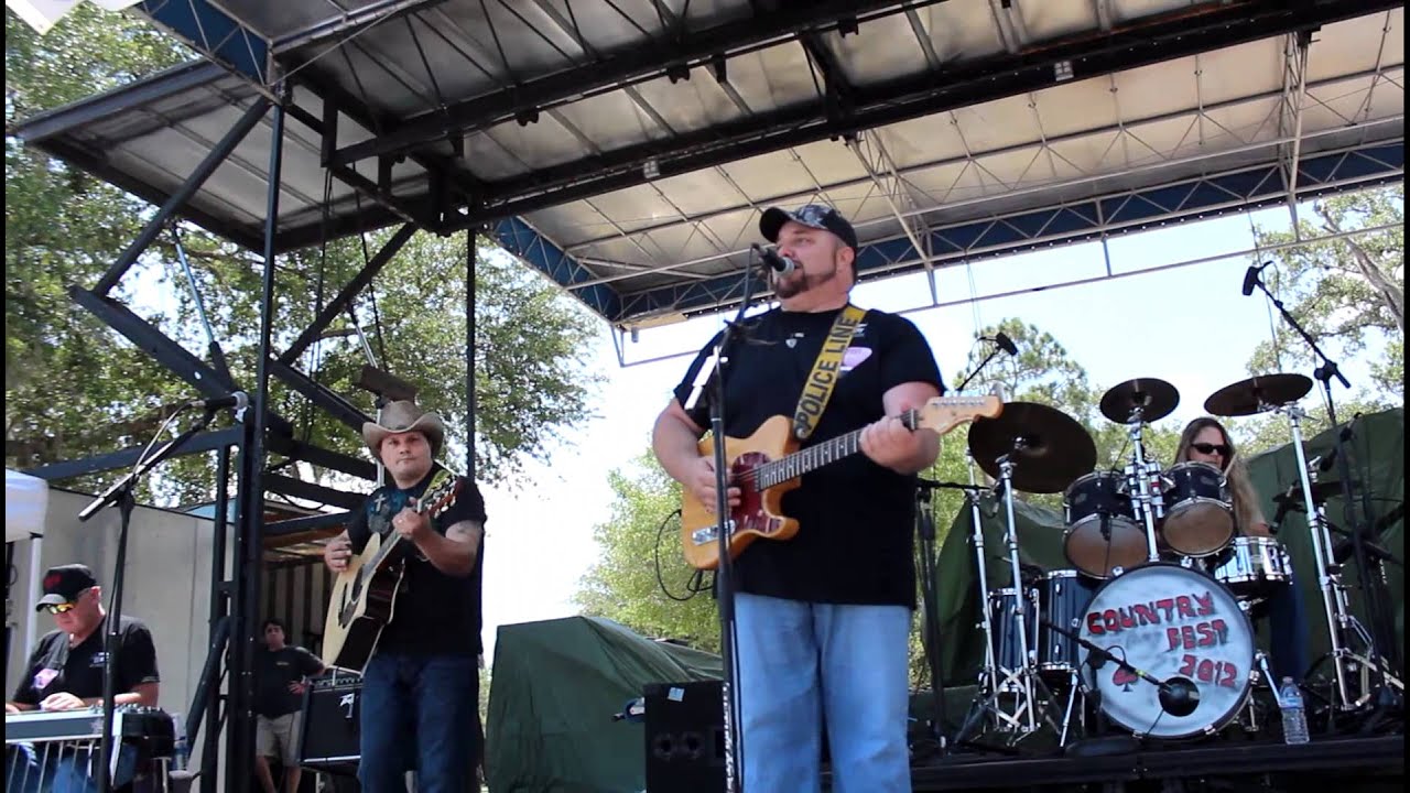 JJ McCoy performing "Sunshine State" at the 2012 Country Fest - YouTube