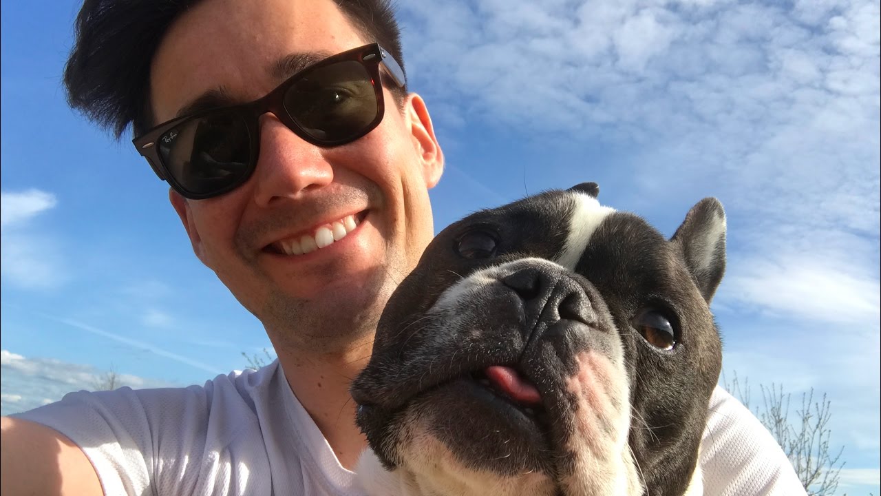 Eric Charming Moments episode 1 - YouTube