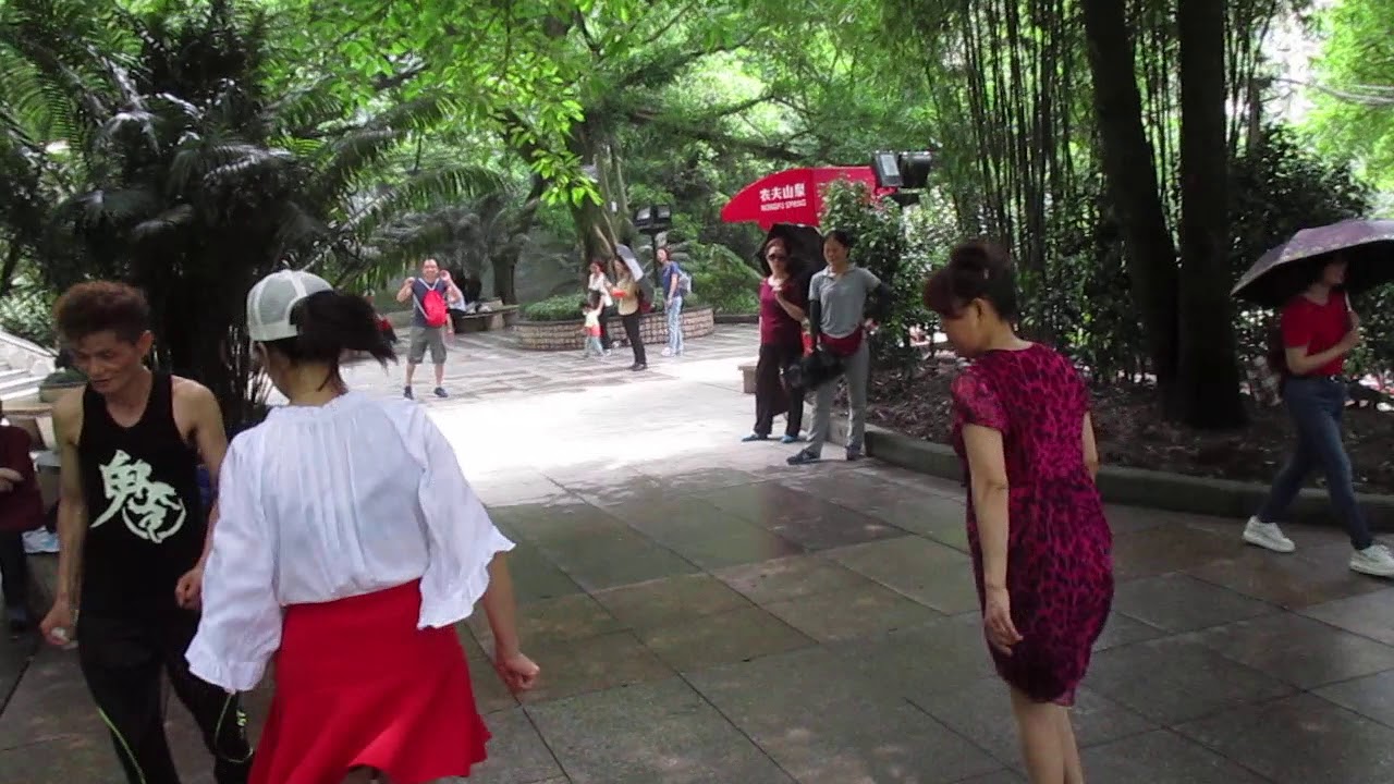 重庆市 China - Shuffle dancing in Chongqing 6 - YouTube