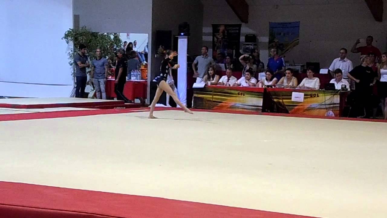 Mathilde Wahl (2004) - Cup Sarreguemines - YouTube