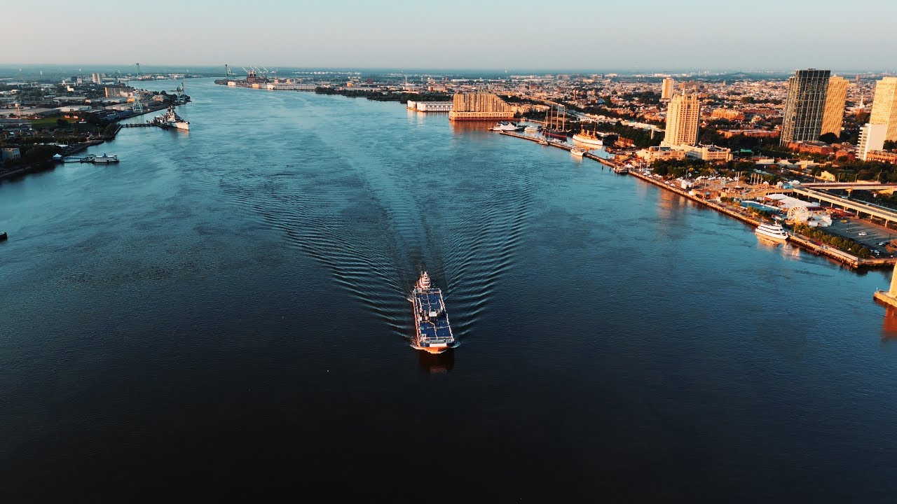DRONE FOOTAGE SHIP ON DELAWARE RIVER - YouTube