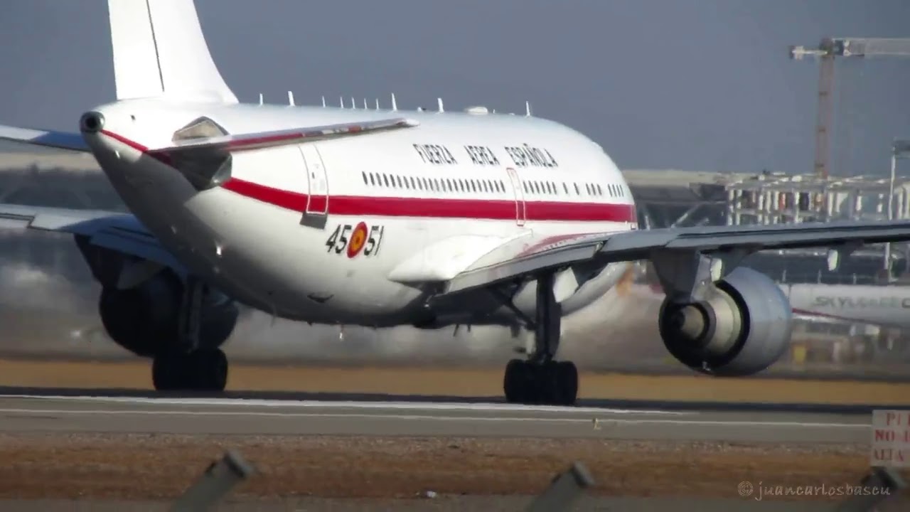 Spanish Air Force Airbus A310-304 (T22-2 / 45-51) take off from SCEL ...