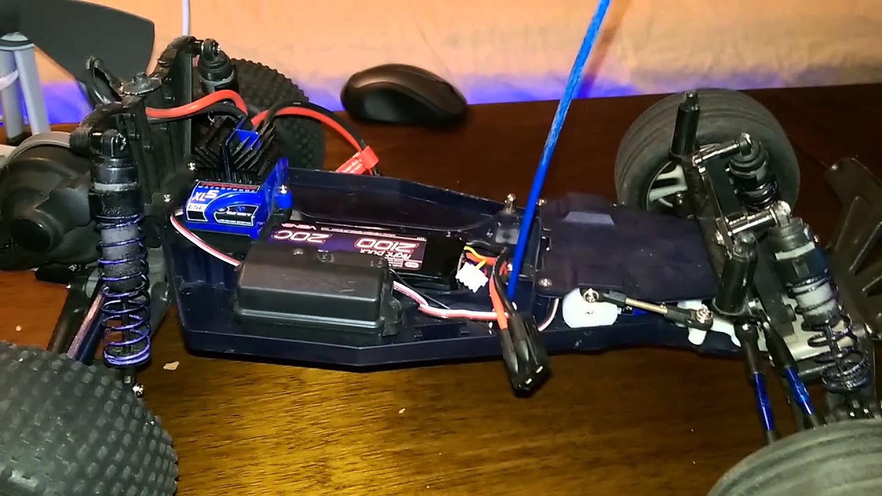 Traxxas Rustler XL-5 with 3s lipo - YouTube