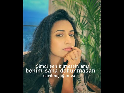 Geceye ay düşer, aklıma gözlerin. Bu nasıl özlemek…Ucu bucağı yok, dibi yok, sonu yok! 😍❤️🙈