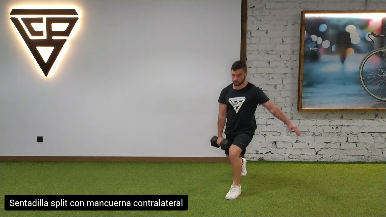 Sentadilla split con mancuerna contralateral - YouTube