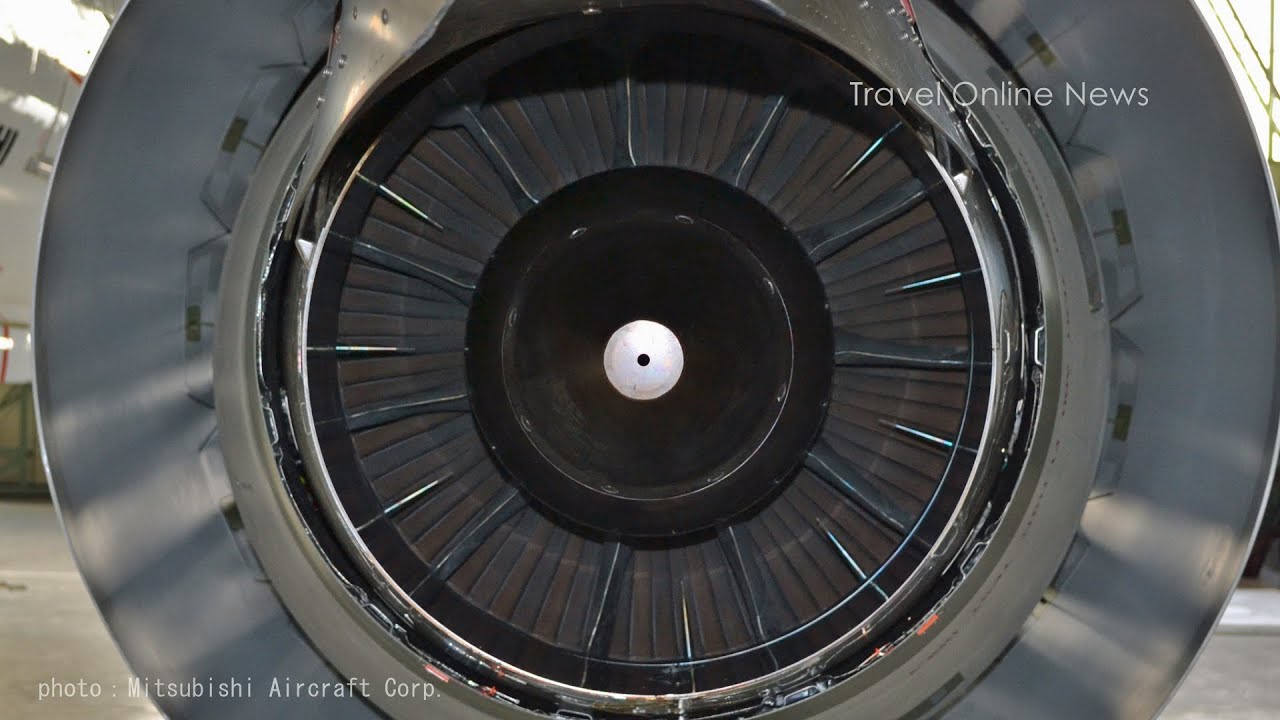 Jet engine and APU of MRJ (Mitsubishi Regional Jet) / ジェットエンジンとAPU ...
