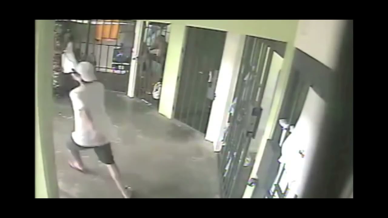 AT WAR IN A MAXIMUM SECURITY WING - YouTube