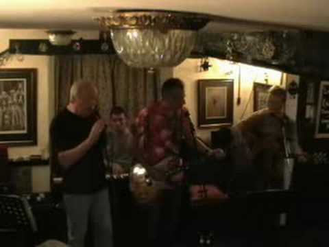 The Rocking Dangleberries - House of the Rising Sun - YouTube