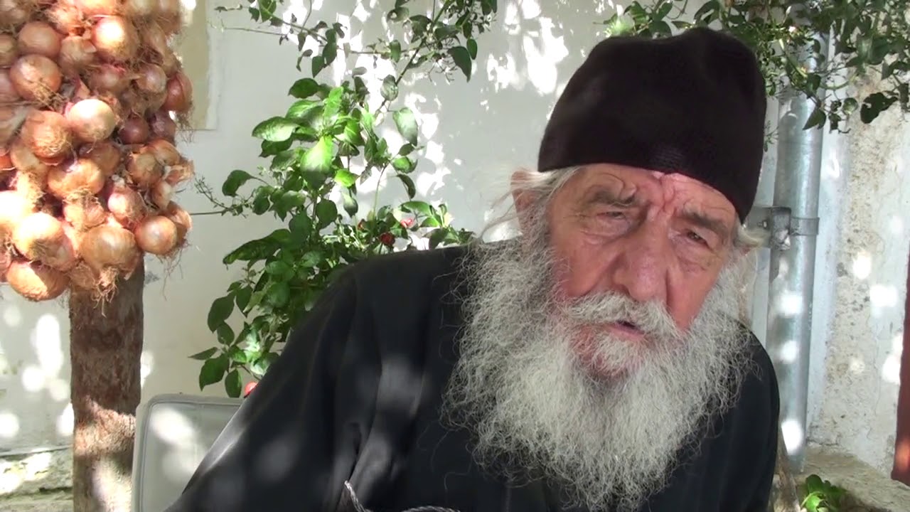 ΘΑΥΜΑ: ΜΕΤΑ 4 ΧΡΟΝΙΑ ΤΟ ΠΡΟΣΦΟΡΟ ΒΡΕΘΗΚΕ ΦΡΕΣΚΟ ΚΑΙ ΚΟΚΚΙΝΟ. ΠΑΠΑ ...
